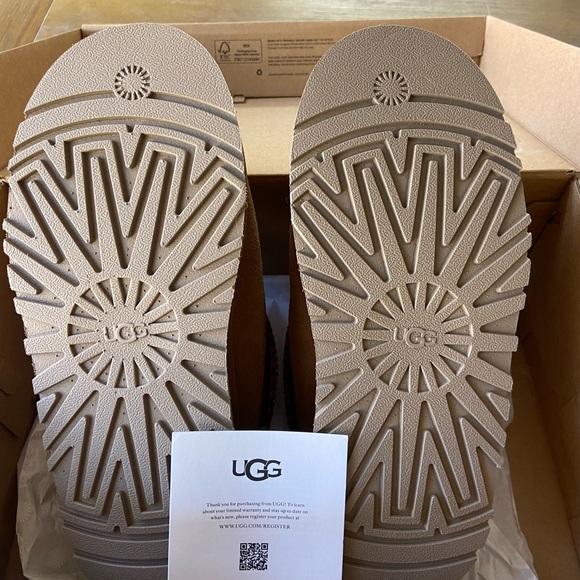 UGG | Shoes | New Ugg Tazz Platform Slippers Shoes Slipons Size Tasman ...